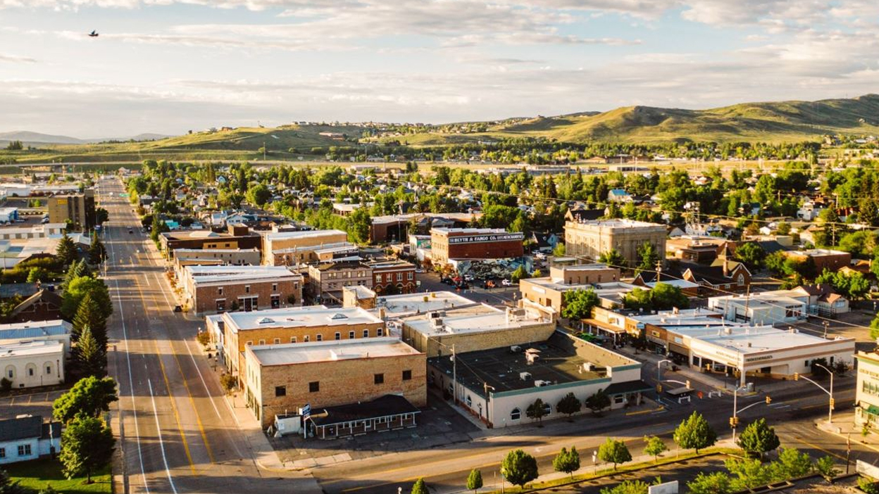 10 Best Places to Live in Wyoming | The Places To Live