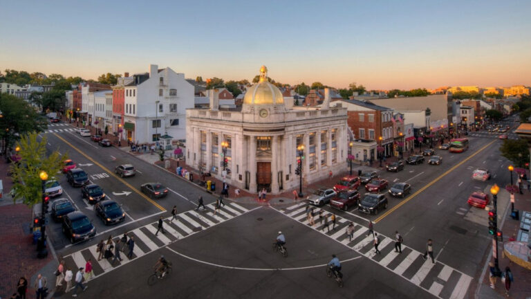 Pros and Cons of Living in Washington | The Places To Live