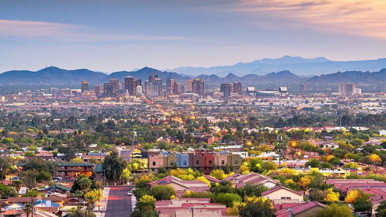 Things to Know Before Moving to Phoenix, Arizona | The Places To Live